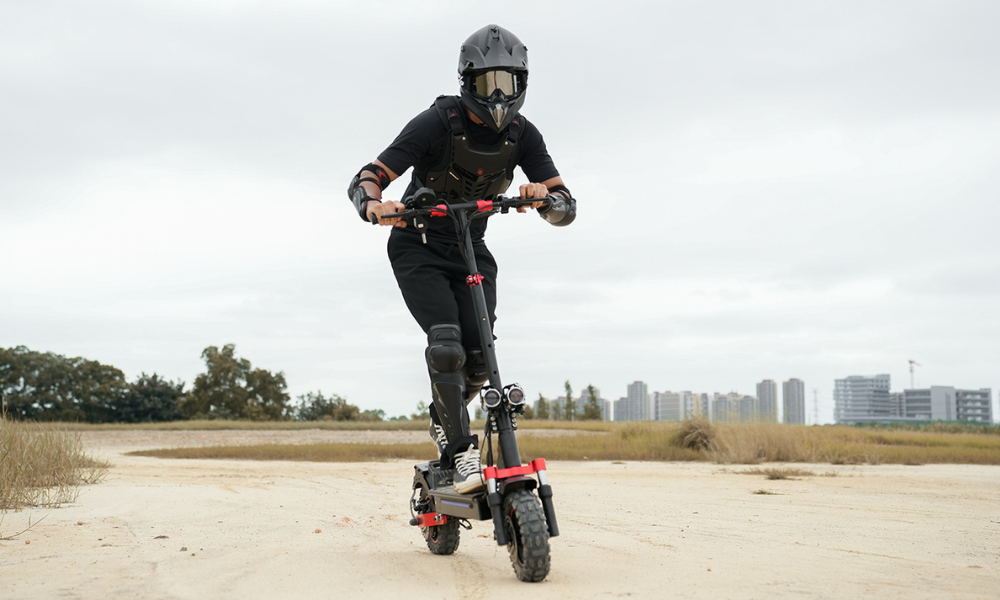 Rainy Day Survival Guide: How to Ride Your E-Scooter Safely When It Po